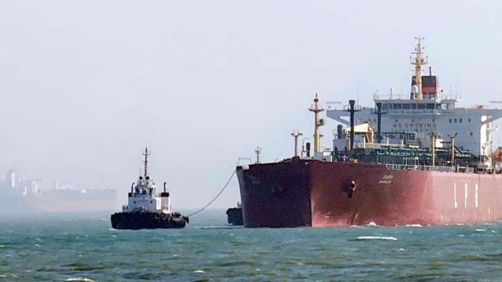 Iran oil tanker bound for India diverts to China over payment issues ...